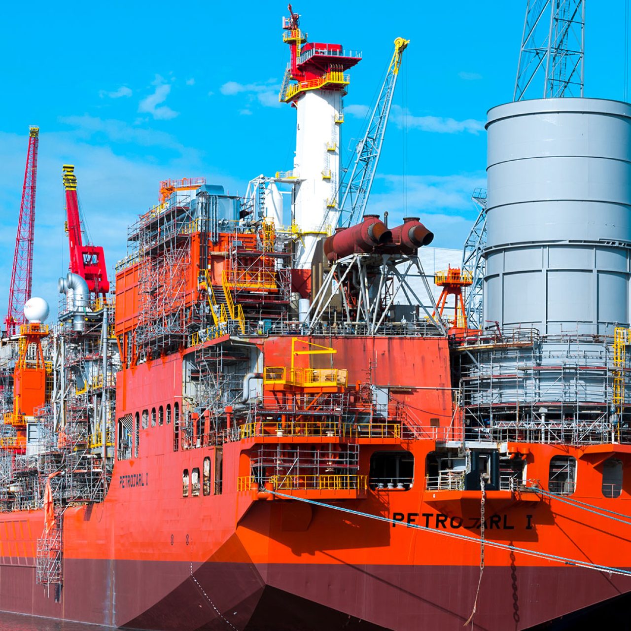 Large scale modification Petrojarl I FPSO - Nevesbu